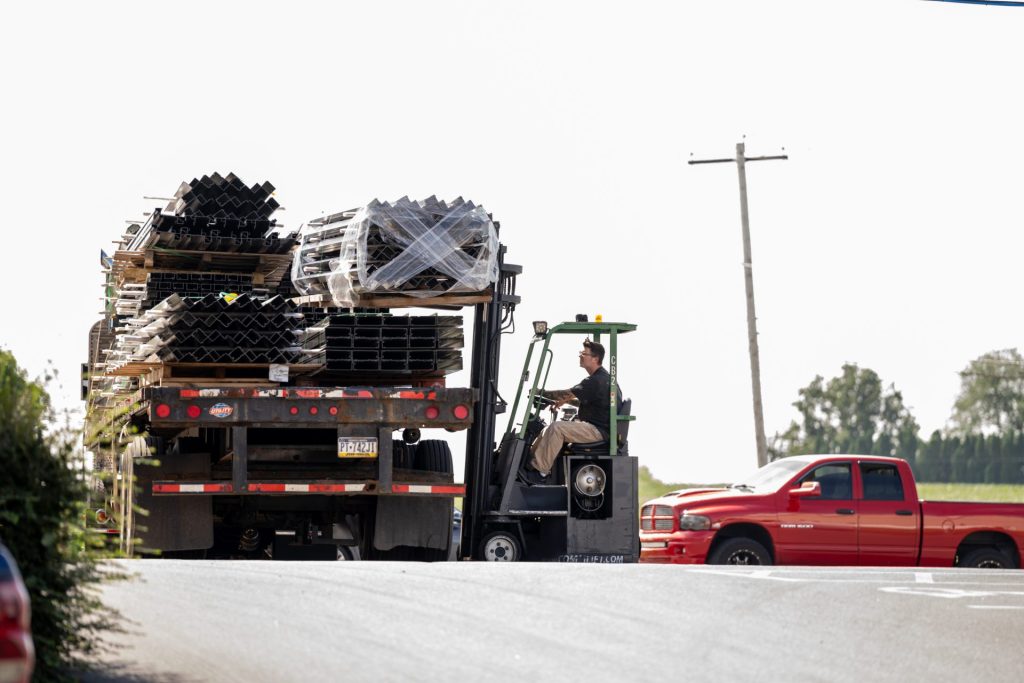 Galvanizing Services | PBZ Manufacturing